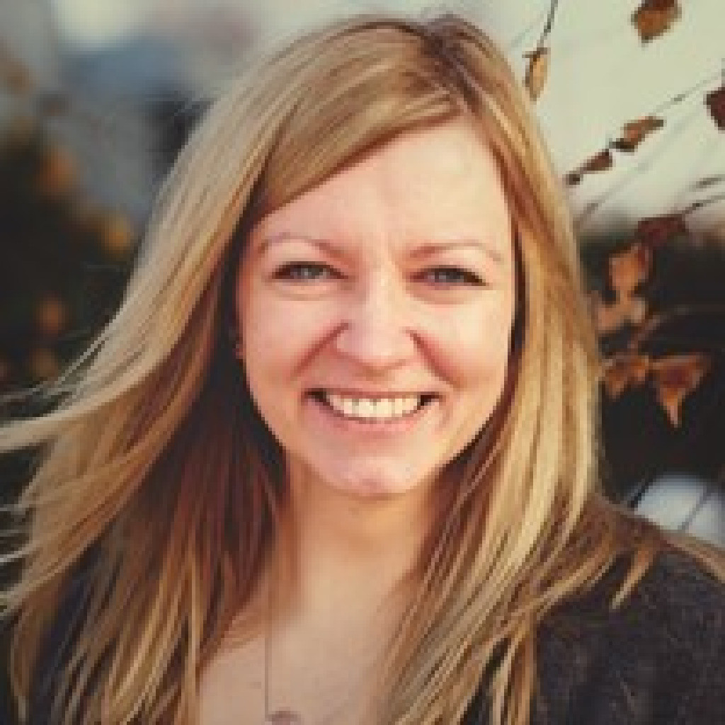 Aleksandra Polak - Operations Manager - NGA Human Resources | XING