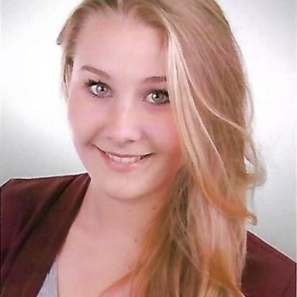 Laura Ostrowski - Tourismuskauffrau - Stadt Leutkirch im Allgäu | XING