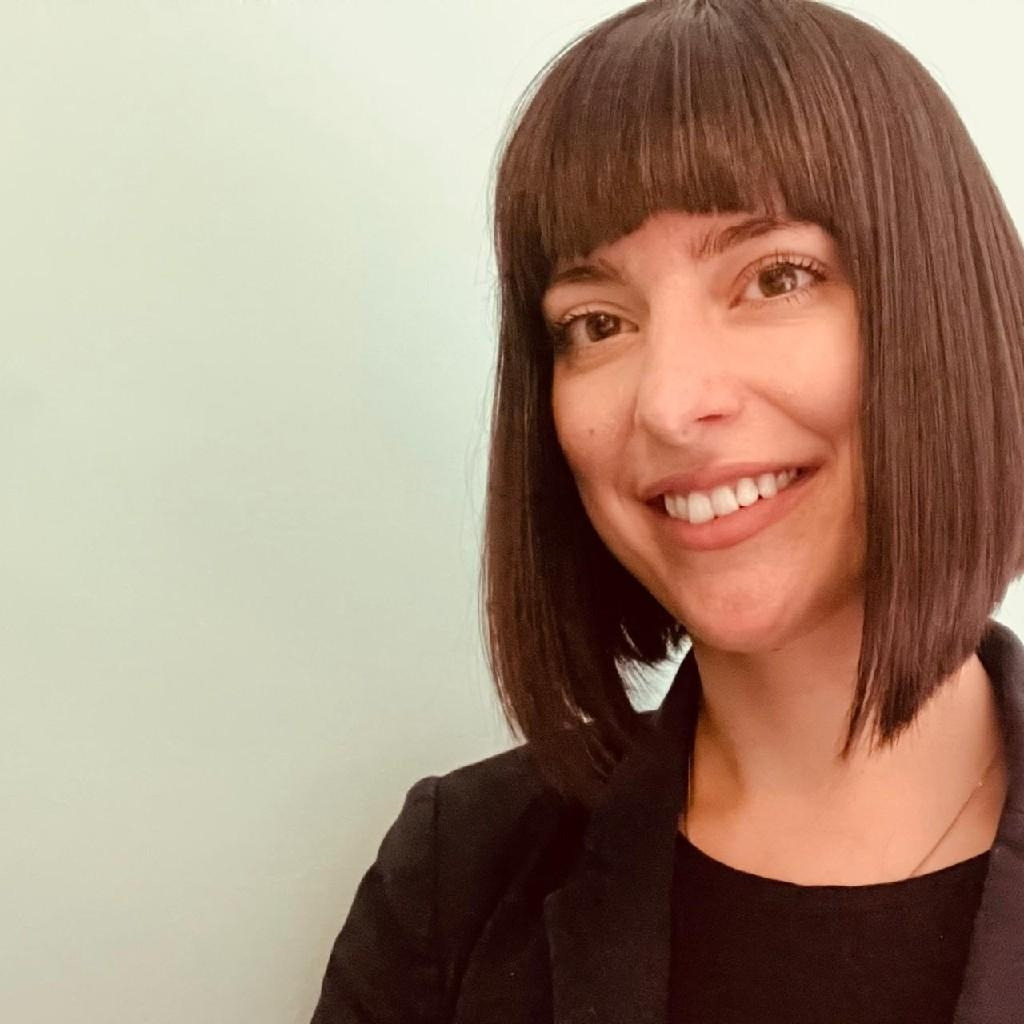 Alina Düring - Business Management - TH Wildau | XING