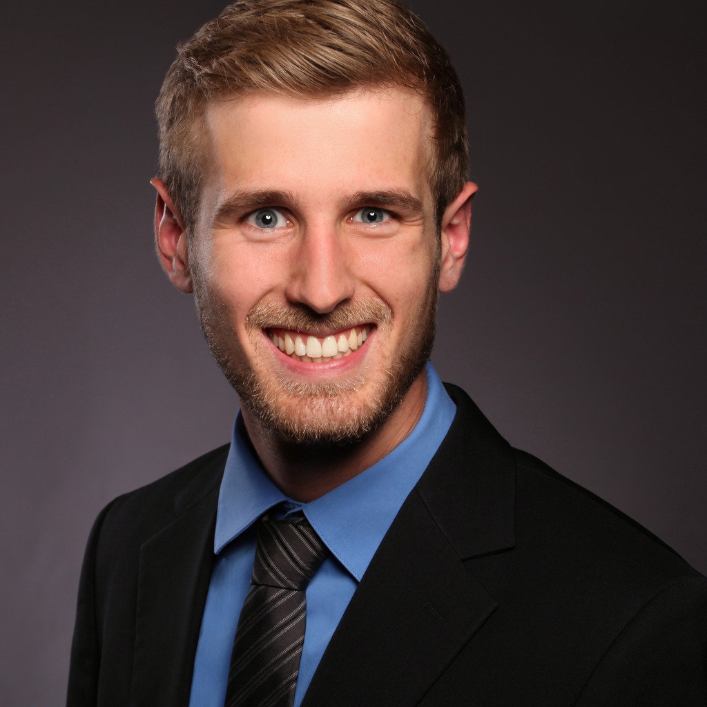 Dr. Jan Sebastian Gröticke - Oberarzt, Roboterchirurg, benannter ...