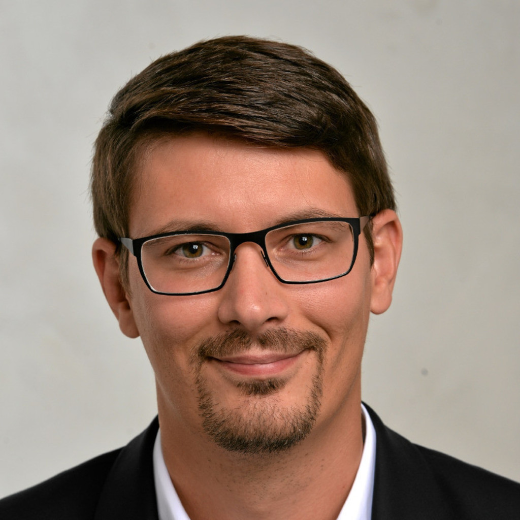 Dominik Dörr - Production Control Development - Daimler AG / Mercedes ...