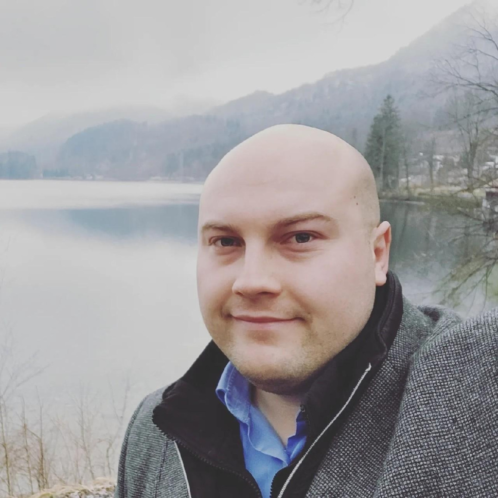 Toni Liebscher - Team Leiter Field Engineering - KEYENCE DEUTSCHLAND ...