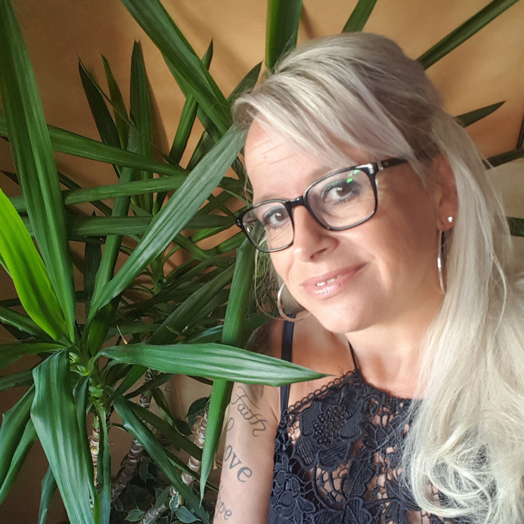 Birgit Wimmer - Sachbearbeiter Personal - Hochschule für den ...