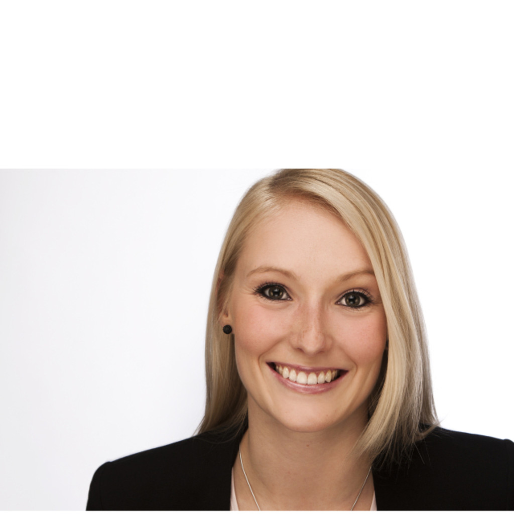 Jana Born - Senior Projectmanager Event Experience - A. Lange & Söhne ...