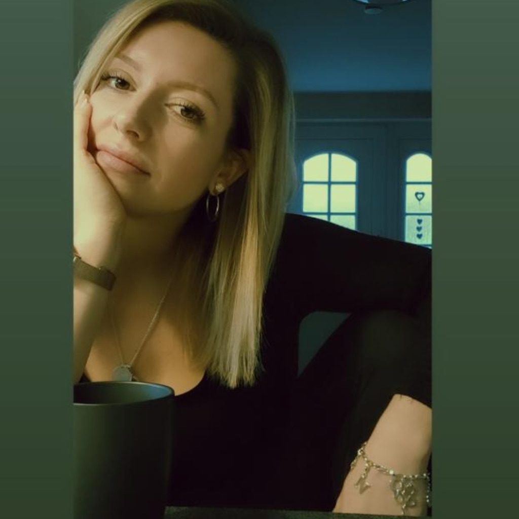 Svenja Mattschull - Senior Rental Sales Agent - Sixt GmbH & Co ...