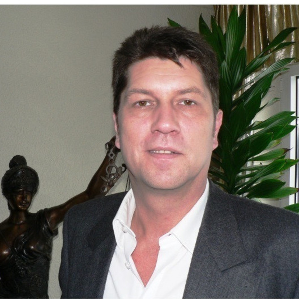 Wilke aus Essen in der Personensuche von Das Telefonbuch