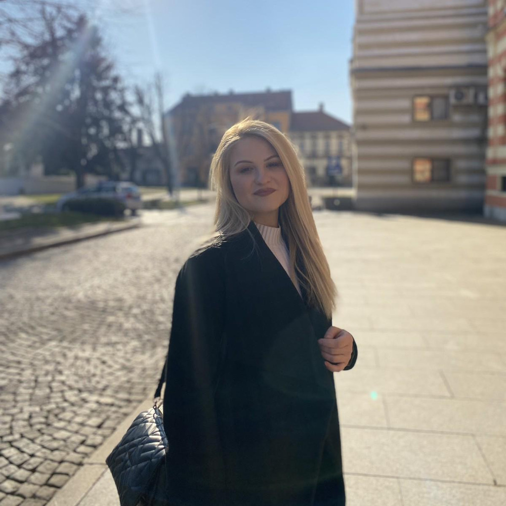 Zerina Mujkić - Molekularbiologin - Biomedica | XING