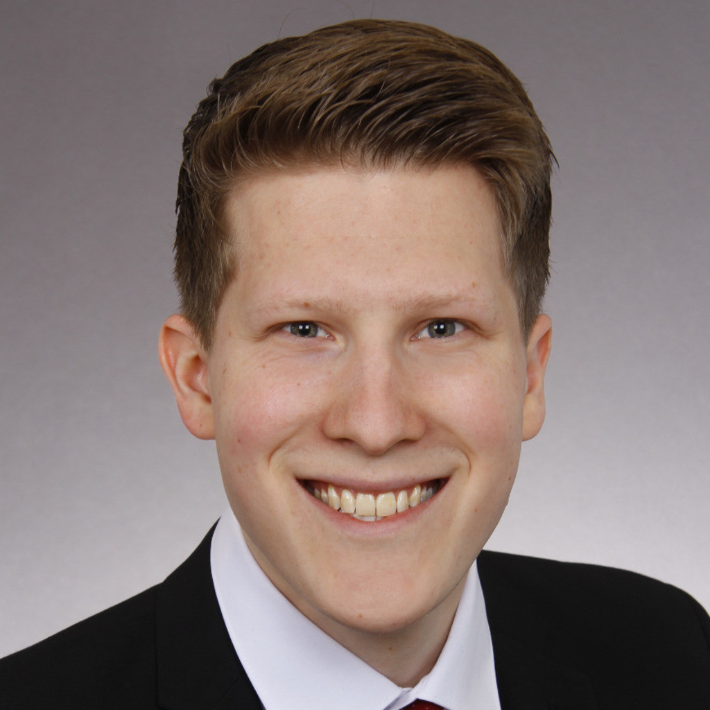 Lüth aus Hamburg in der Personensuche von Das Telefonbuch