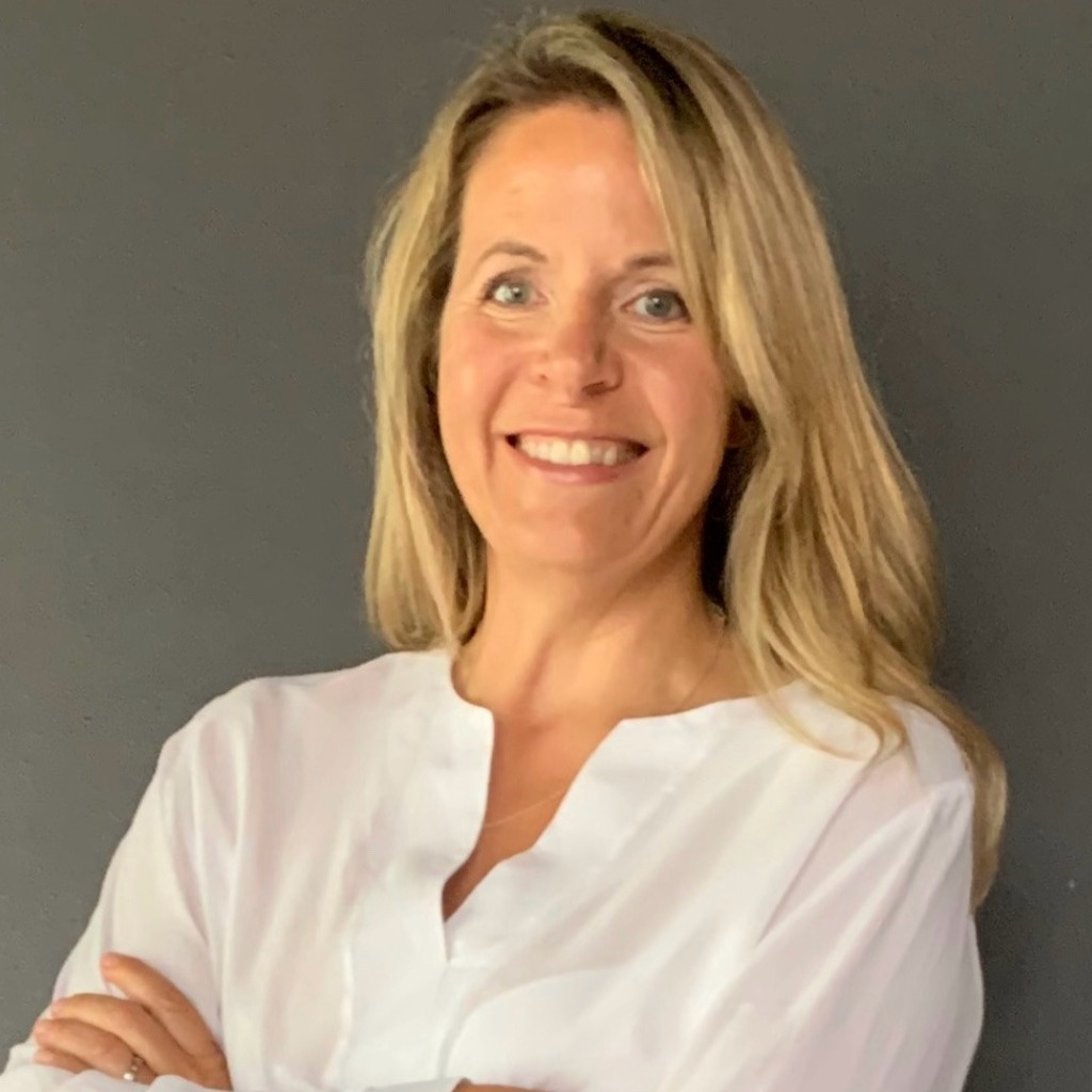 Angela Lehmann - CoFounder & Managing Partner - IDEACT. Better Brands ...