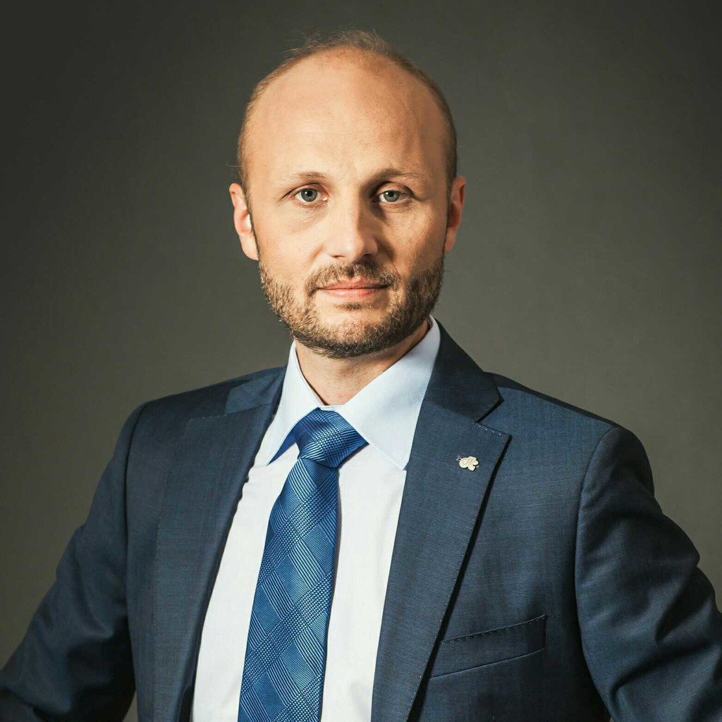 Waldi Szarowski - Logistikleiter - DT TRANSPORTE GmbH | XING