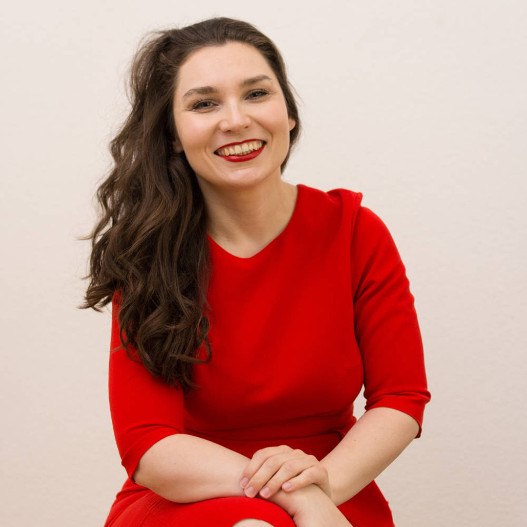 Sarah Ostrowski - Integrations- und Stadtteilmanagerin - Humanistisches ...