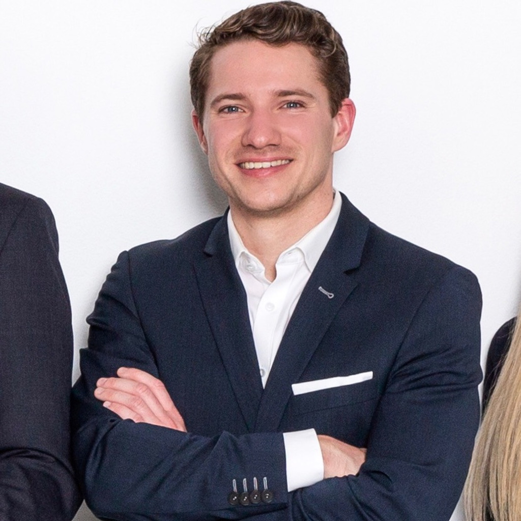 Simon Bauer - Gesellschafter-Geschäftsführer - Finanzdienstleistungen Bauer GmbH | XING