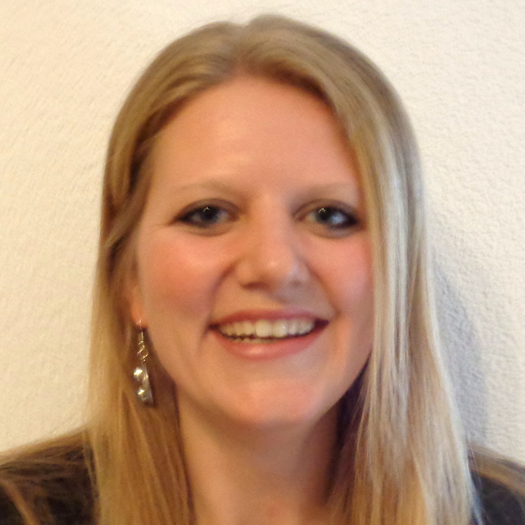 Lara Schmid - Ethnologie - Universität Zürich | XING