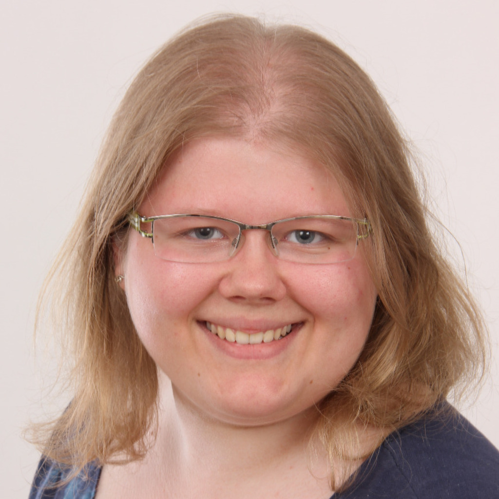 Miriam Haas - Projektkoordinatorin Digital Production (Trainee) - Pilz ...