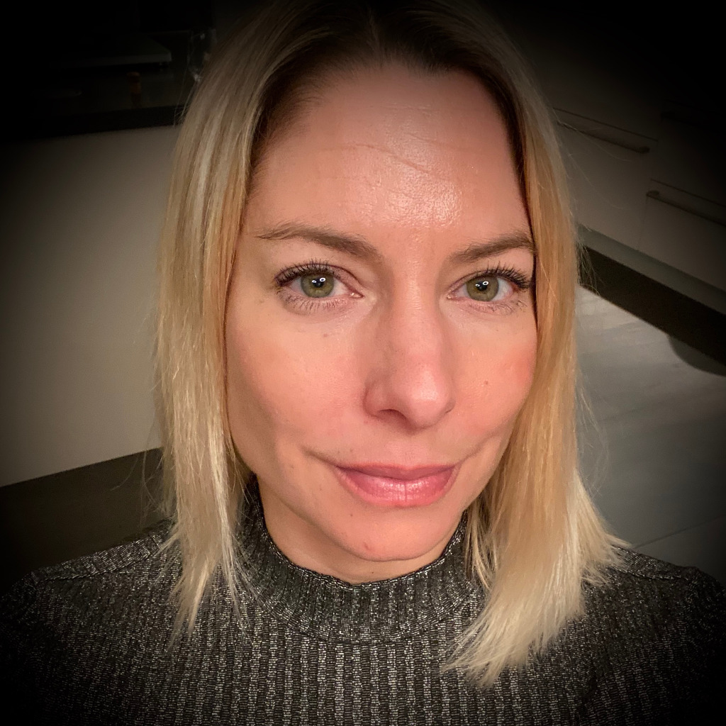 Marie Göbel - Leiterin Marketing - Rochus Vital Apotheke | XING