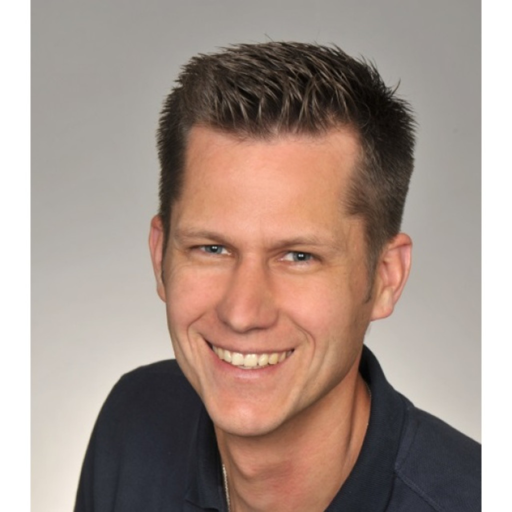 Simon Baur in der Personensuche von Das Telefonbuch