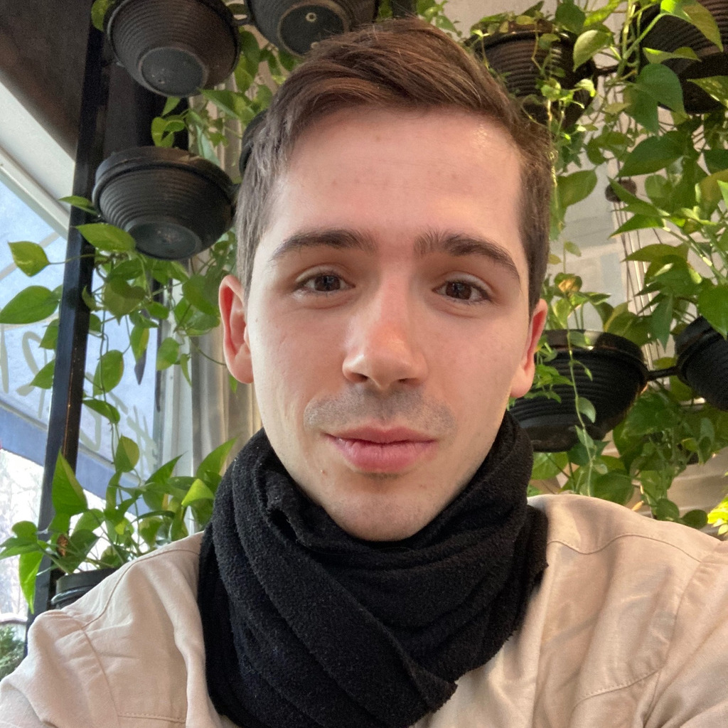 Orest Kalnitskiy - None - None | XING