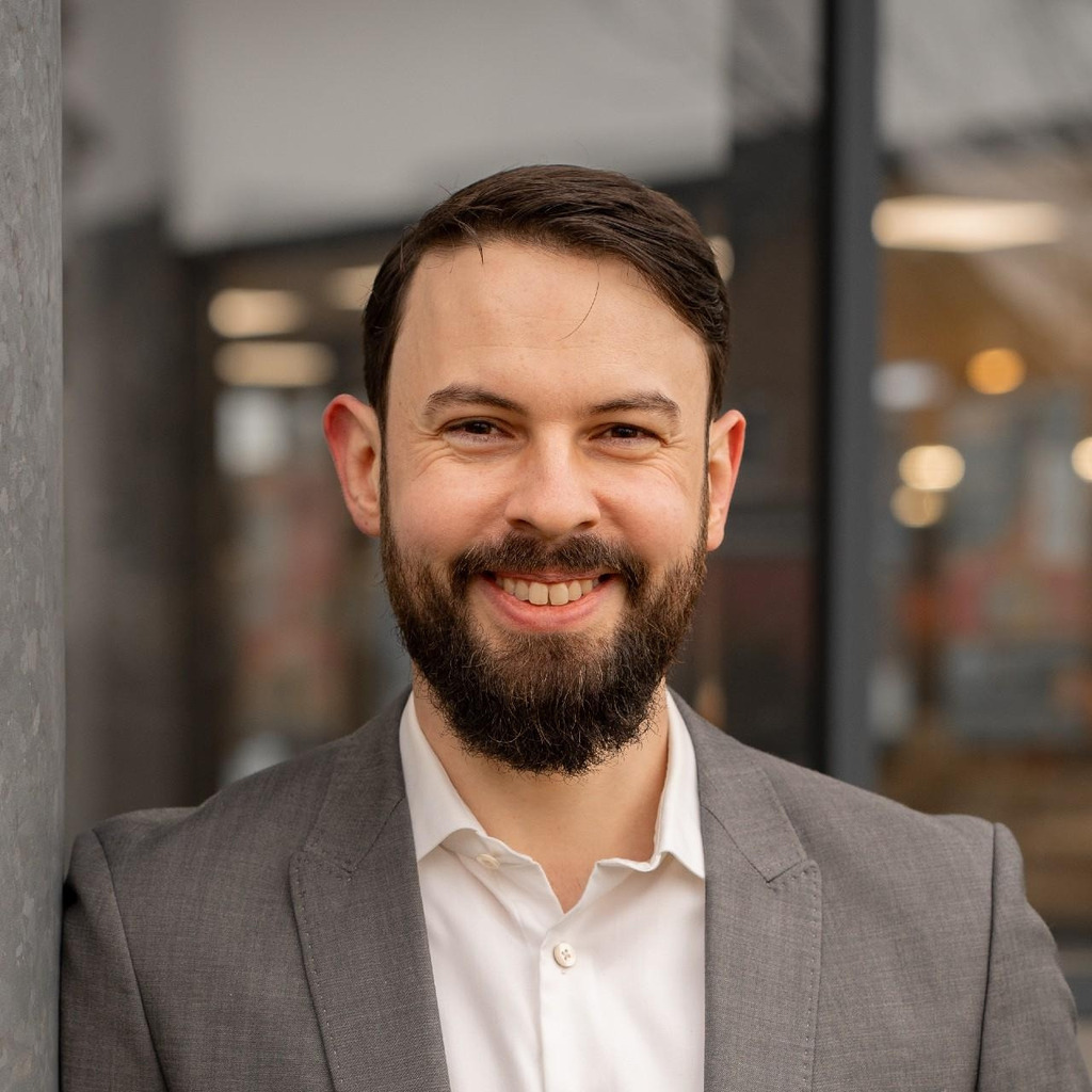 Simon Kopp - Wirtschaftsingenieurwesen - FOM Hochschule für Oekonomie & Management | XING