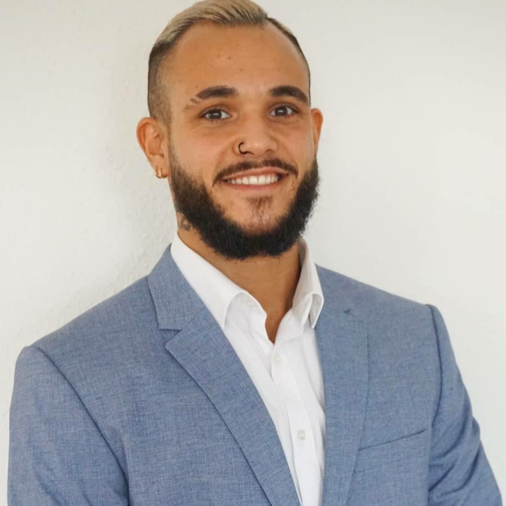 Matteo Lazzarini - KFZ-Mechatroniker , Projektverantwortlicher ...