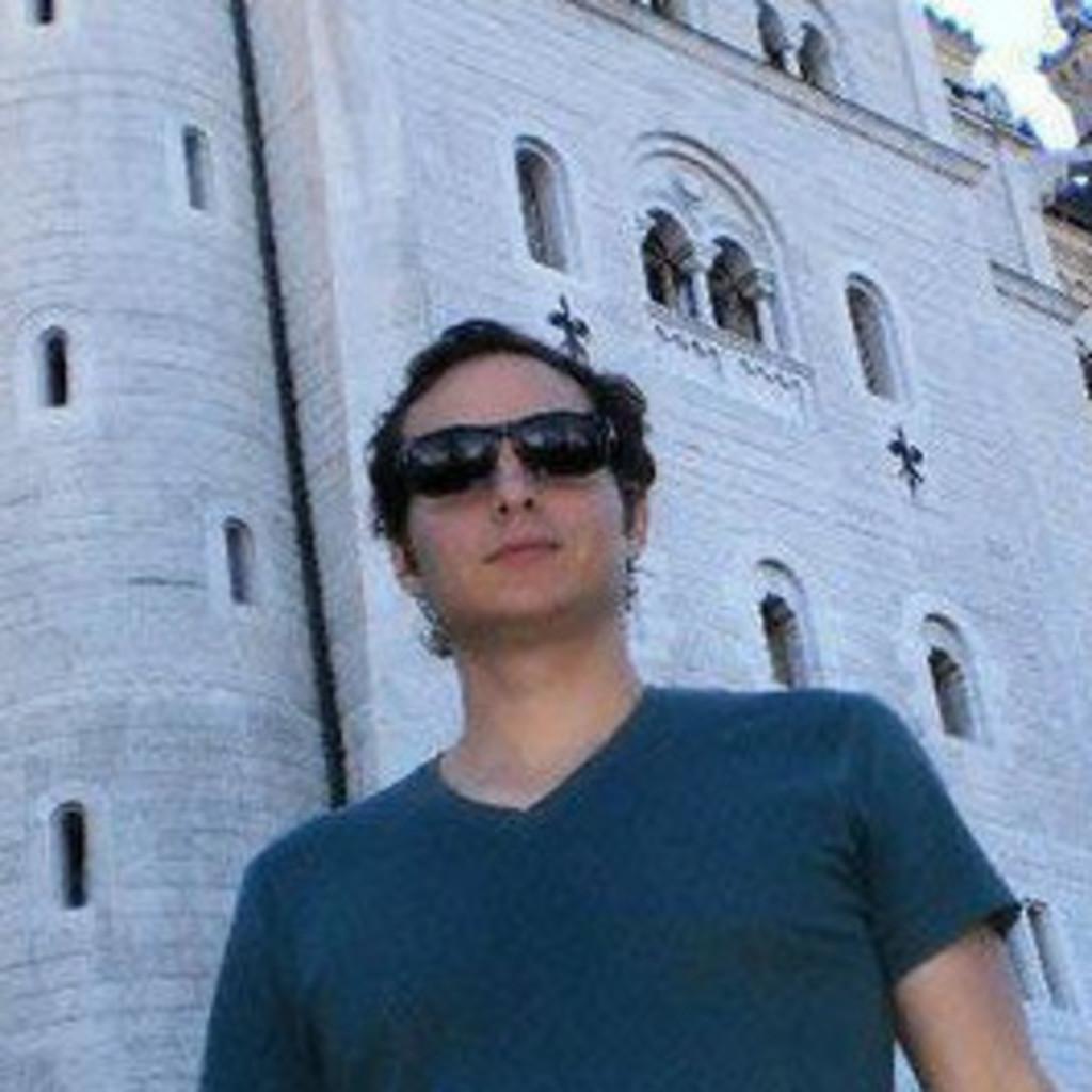 Jose Lewis - Marketing Director - Global Gold Reset | XING