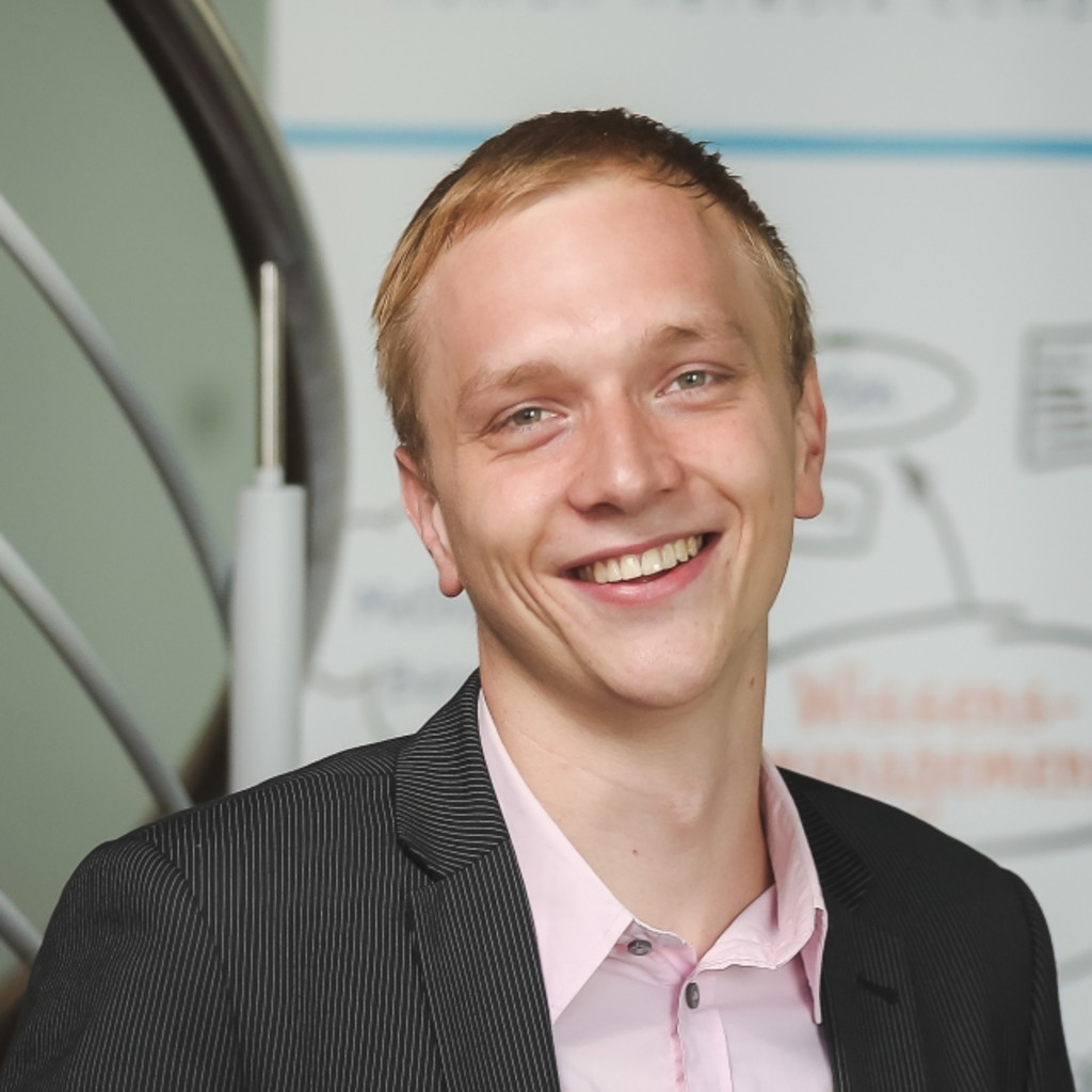 Michael Rattey - Microsoft IT Consultant - T-Systems Multimedia ...