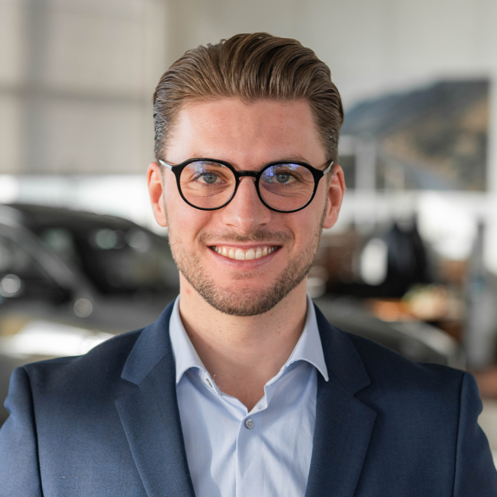 Yannick Skornsek - Verkäufer - Autohaus Widmann + Winterholler GmbH | XING