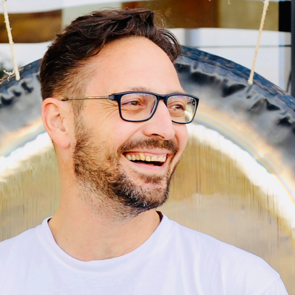 Heiko-Kosta Wemuth - Yogalehrer, Seminar und Workshopleiter ...