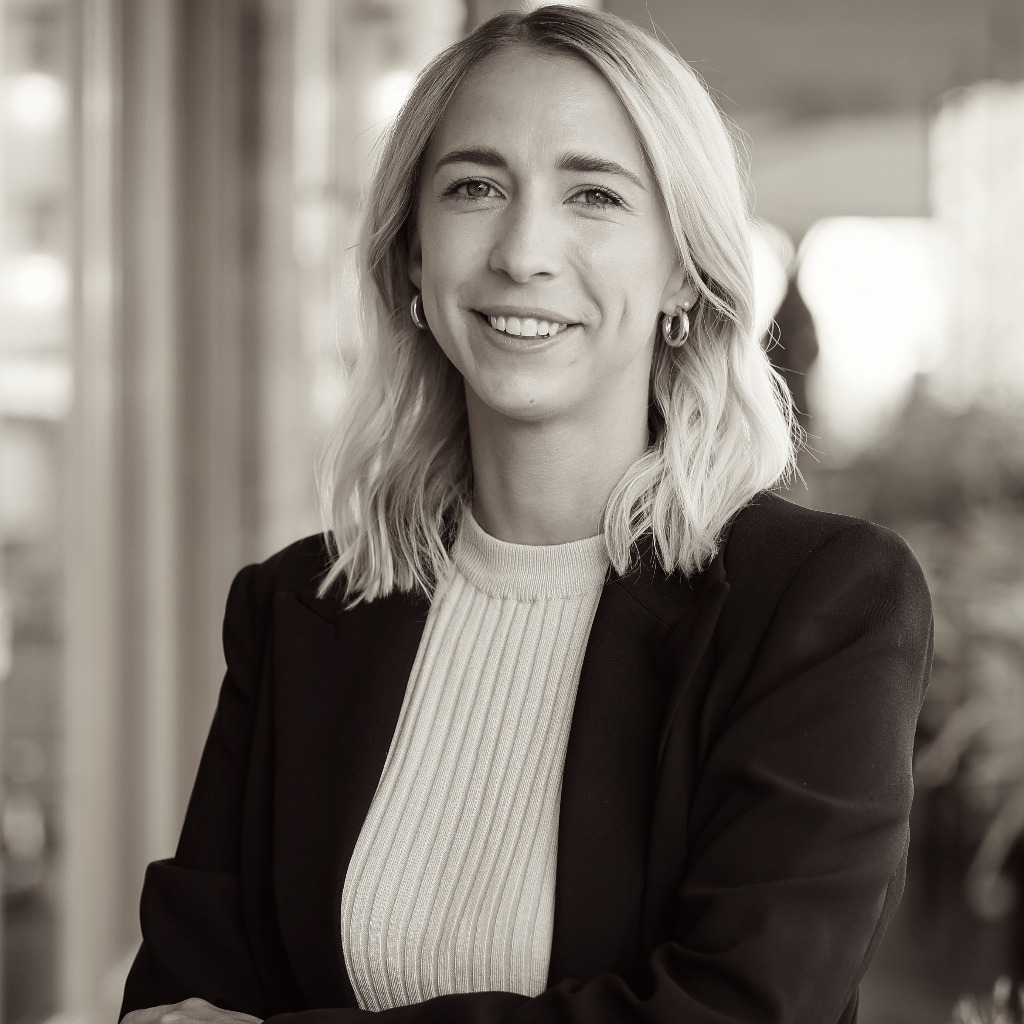 Agnes Hesselbach - Marketing- und Sales-Managerin - dr. armah biomedica ...