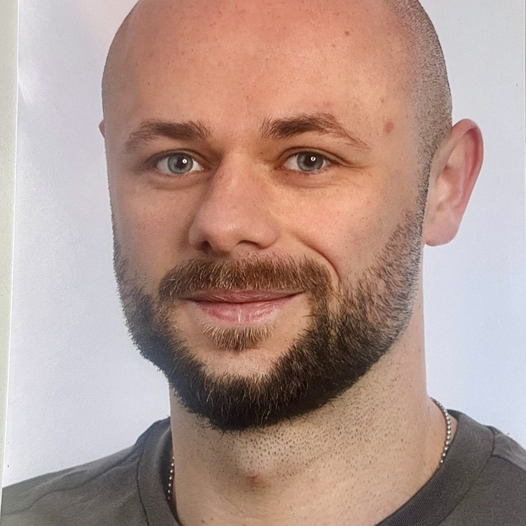 Philipp Kah - Sous-Chef - Strauss GmbH & Co. KG | XING