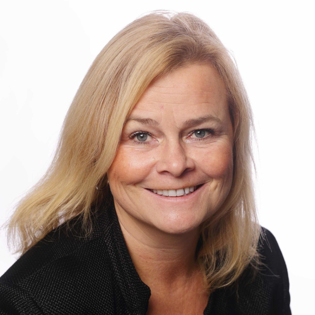 Nicola Hoffmann - Head of Sales - räder | XING