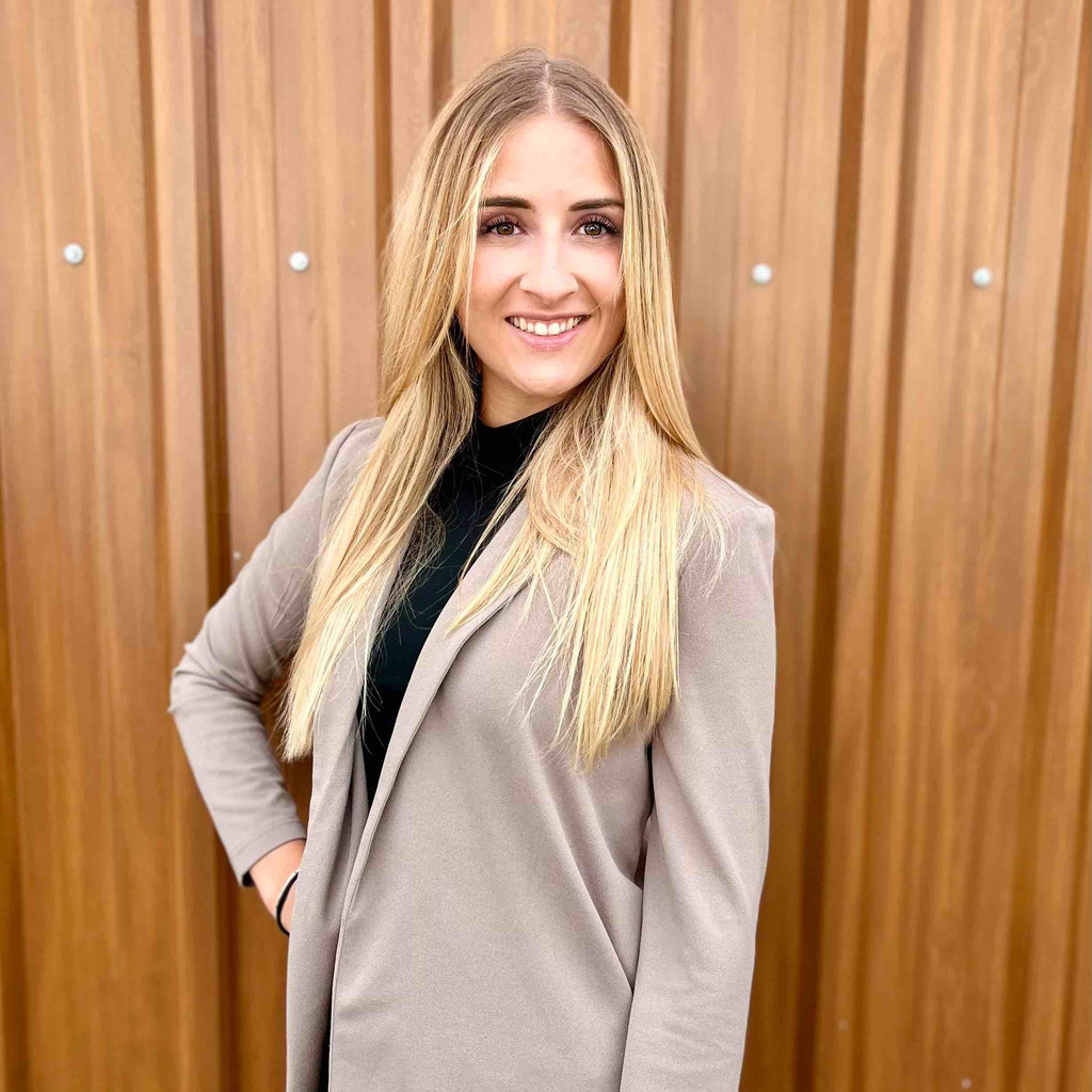 Katrin Mitterer - Sales Manager - AlzChem Trostberg GmbH | XING