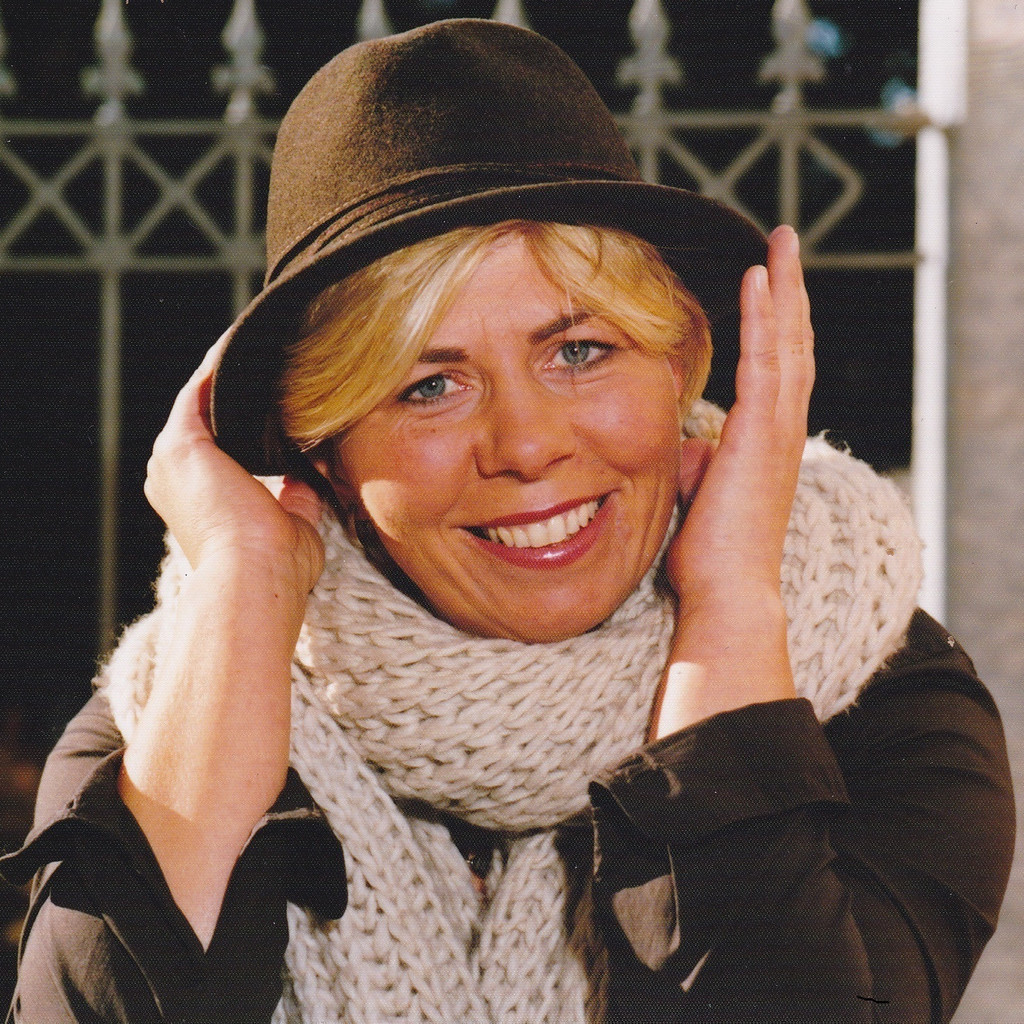 Kirstin Testorf - Leiterin Personal und Finanzen - Bredo | XING