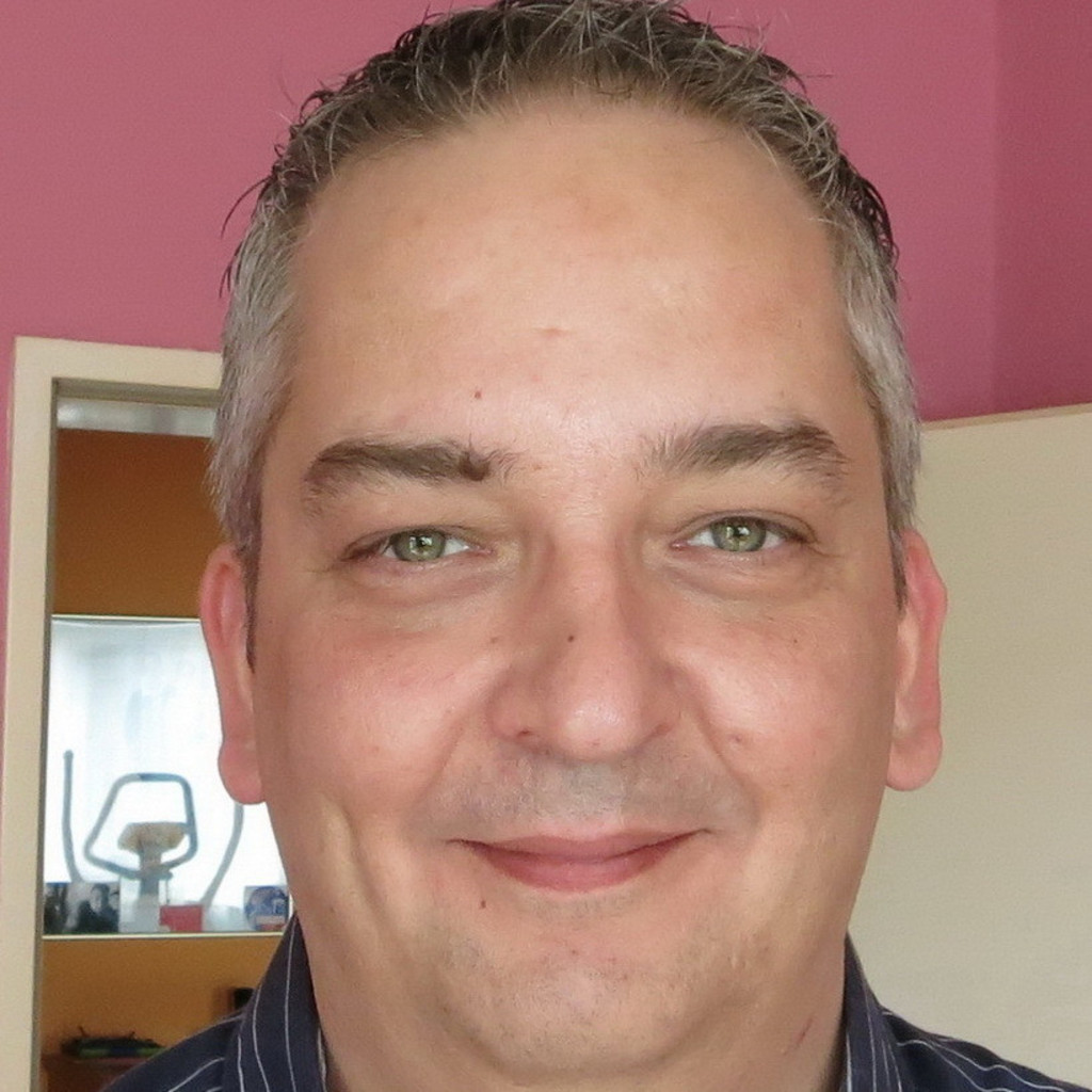 Tim Frankenberg - Bezirksagenturleiter und Spezialist für ...