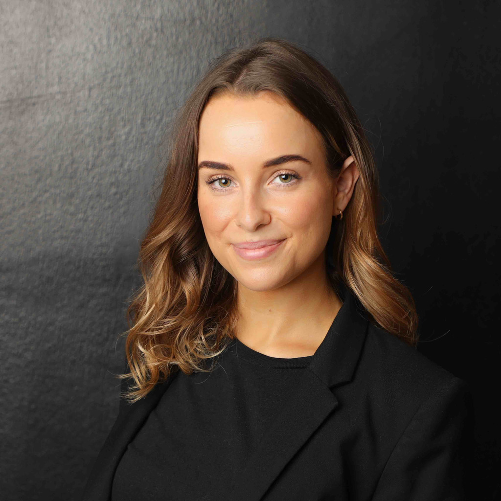 Eva Marie Schuller - Buyer - AUDI AG | XING