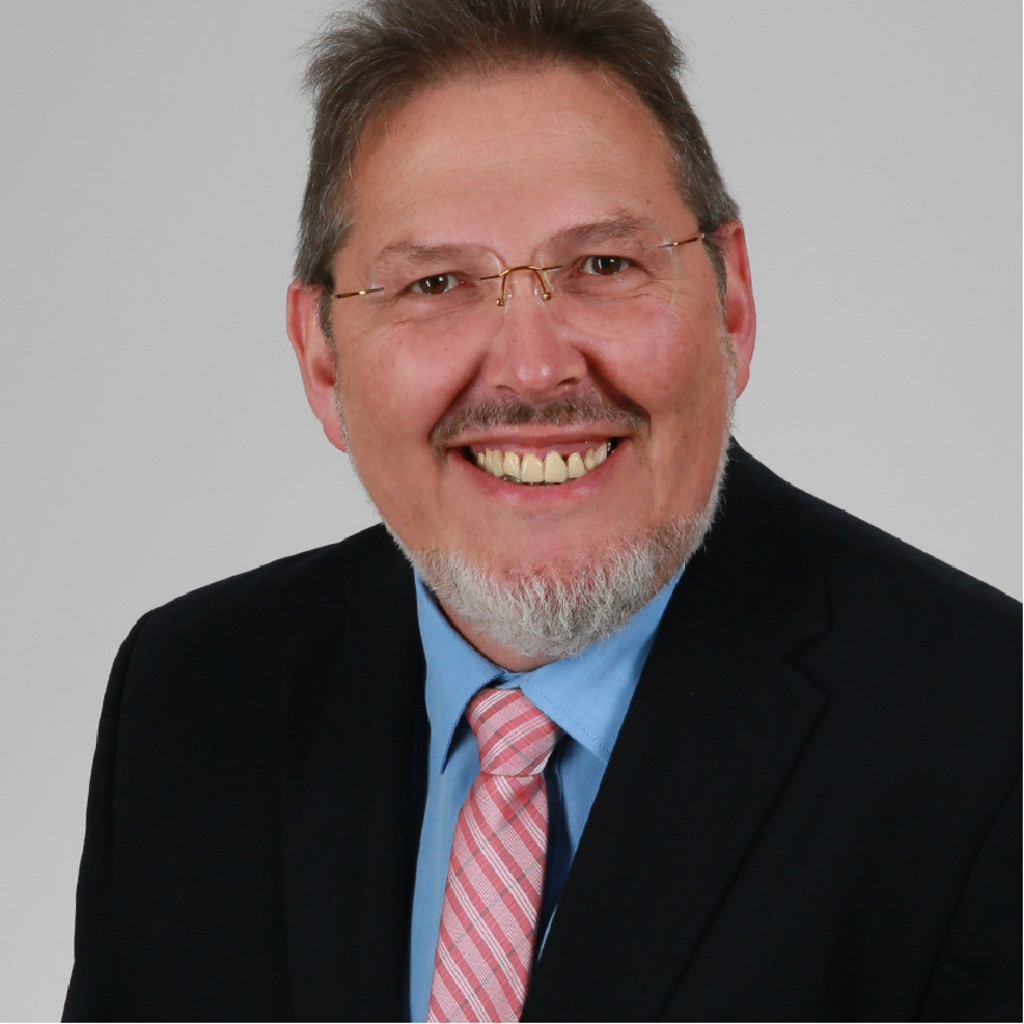 Frank Buscher - Leiter Energy+ - 4Motions GmbH / stromschalten.de | XING