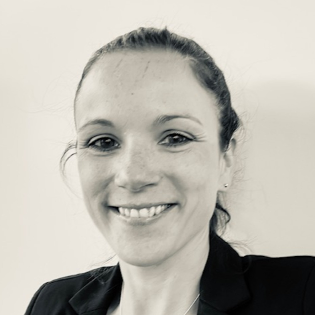 Anna Kade - Asset Recovery Specialist - ZOLL CMS GmbH | XING