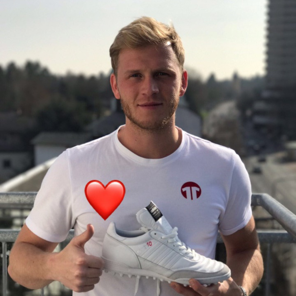 Fabian Curth - Regional Sales Manager - eleven teamsports GmbH | XING