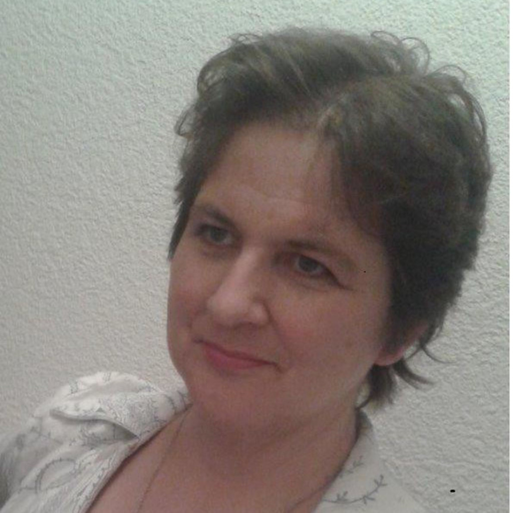 Esther Franco's Instagram, Twitter & Facebook on IDCrawl