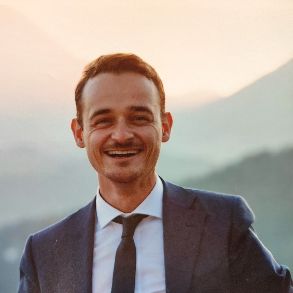 André Roux - Logistikplaner Transportmanagement - Porsche AG | XING