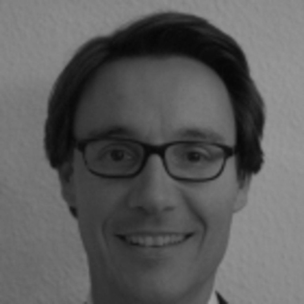 Dr. Conrad Gericke - Generalsekretär, Leiter Administration - EMS ...