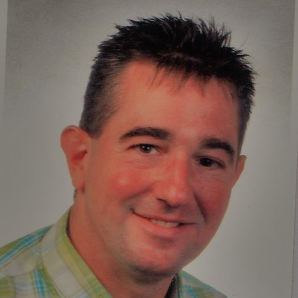 Hoeck aus Köln in der Personensuche von Das Telefonbuch