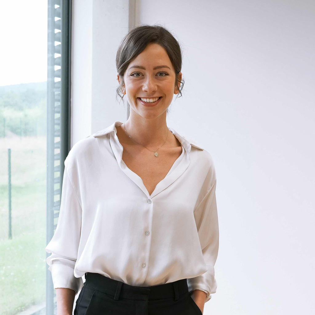 Sarah Hand-Heinen - Recruiterin - DCON Software & Service AG | XING