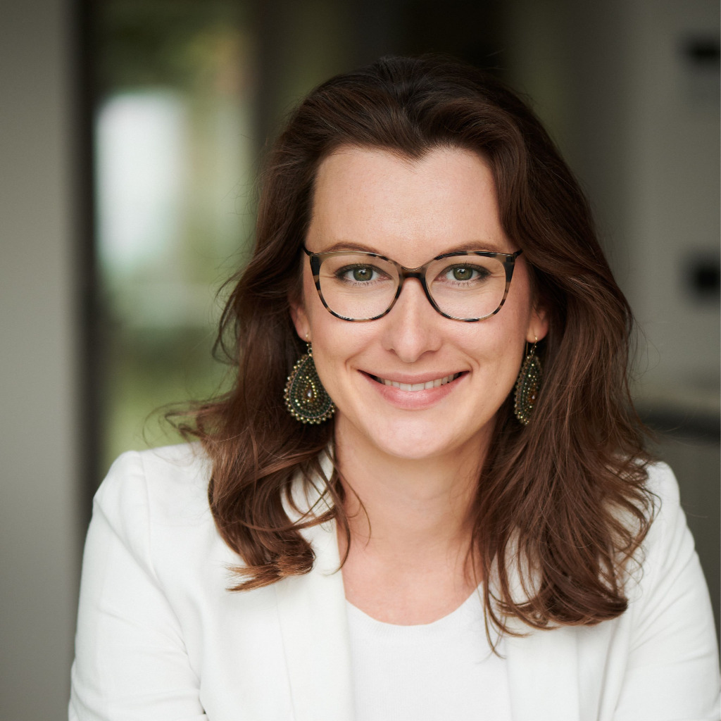 Caroline Kaiser's Instagram, Twitter & Facebook on IDCrawl