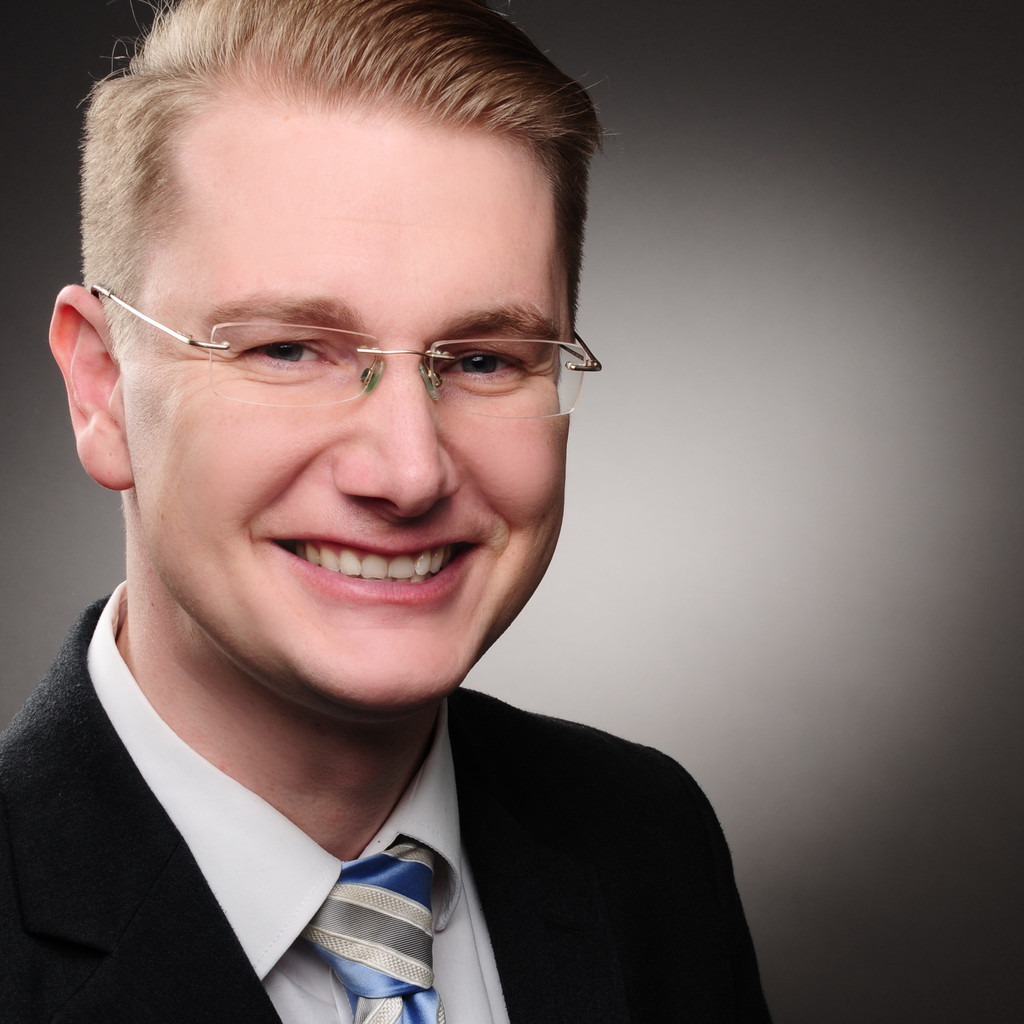 Wienke aus Hamburg in der Personensuche von Das Telefonbuch