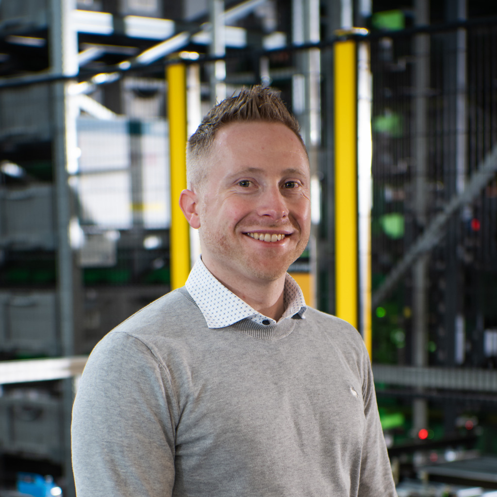 Felix Neumann - Sales Manager - viastore GROUP | XING