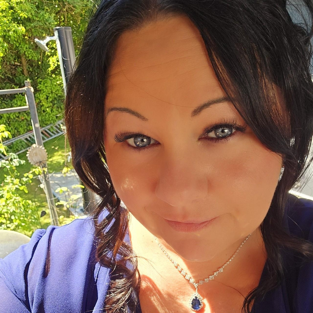 Linda Stimming - Lagerleiterin/Teamleitung Logistik - Hilite Germany ...