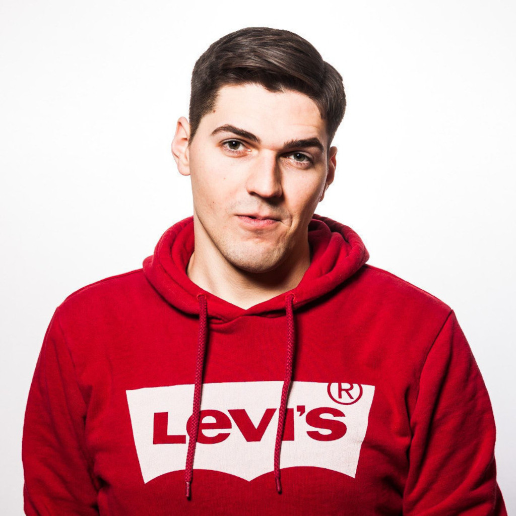 Lukas Erhardt - Head of Employer Branding & Internal Communications ...