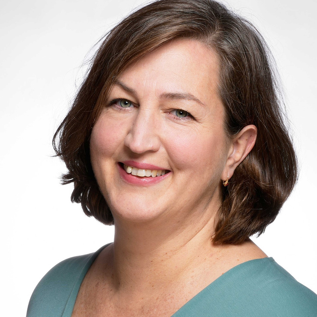 Andrea Fischer - Senior Director Campaign Management - Penguin Random ...