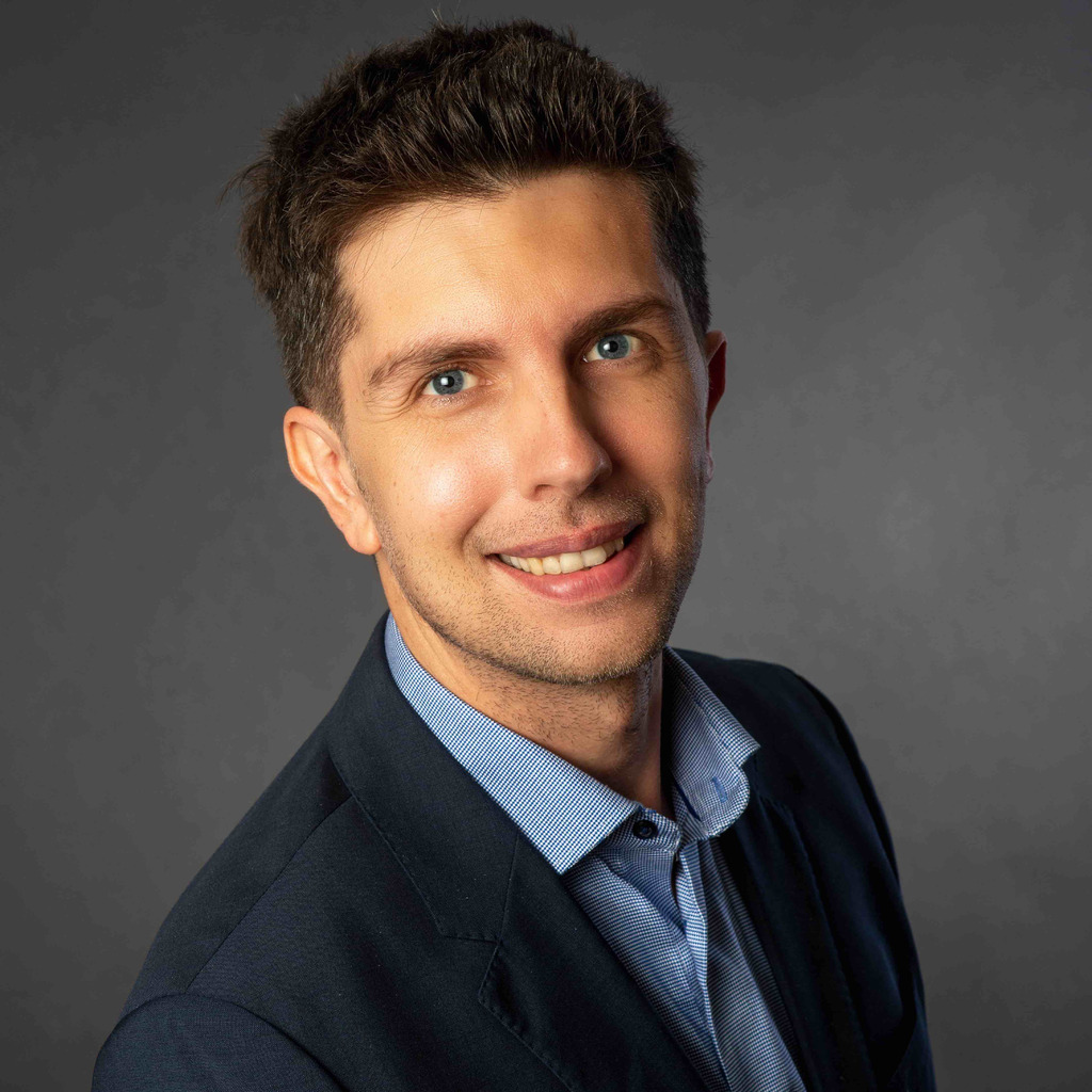 Florian Vering - Jurist / Legal Regulatory Prevention MBC & VAN - Legal ...