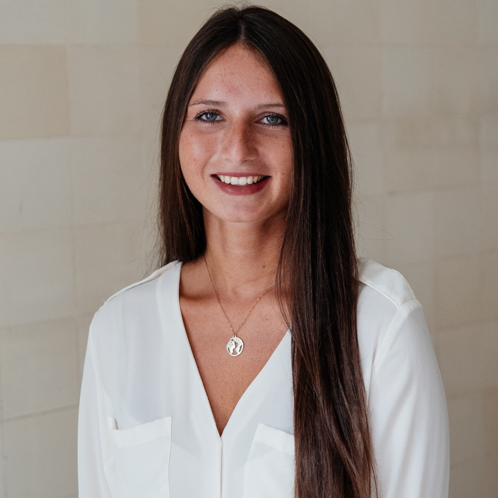 Caroline Walter - Qualitätsmanager Naturkosmetik International - Weleda ...